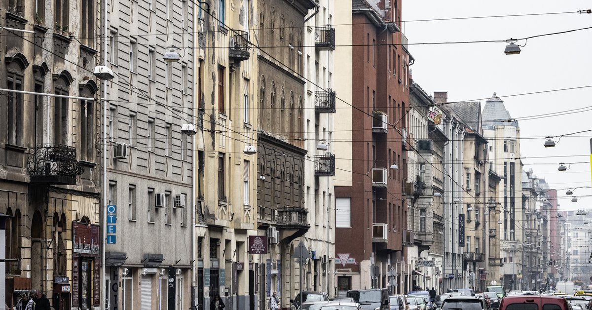 hely.hu | A rettegett utca, aminek nincs eleje – A Népszínház utca